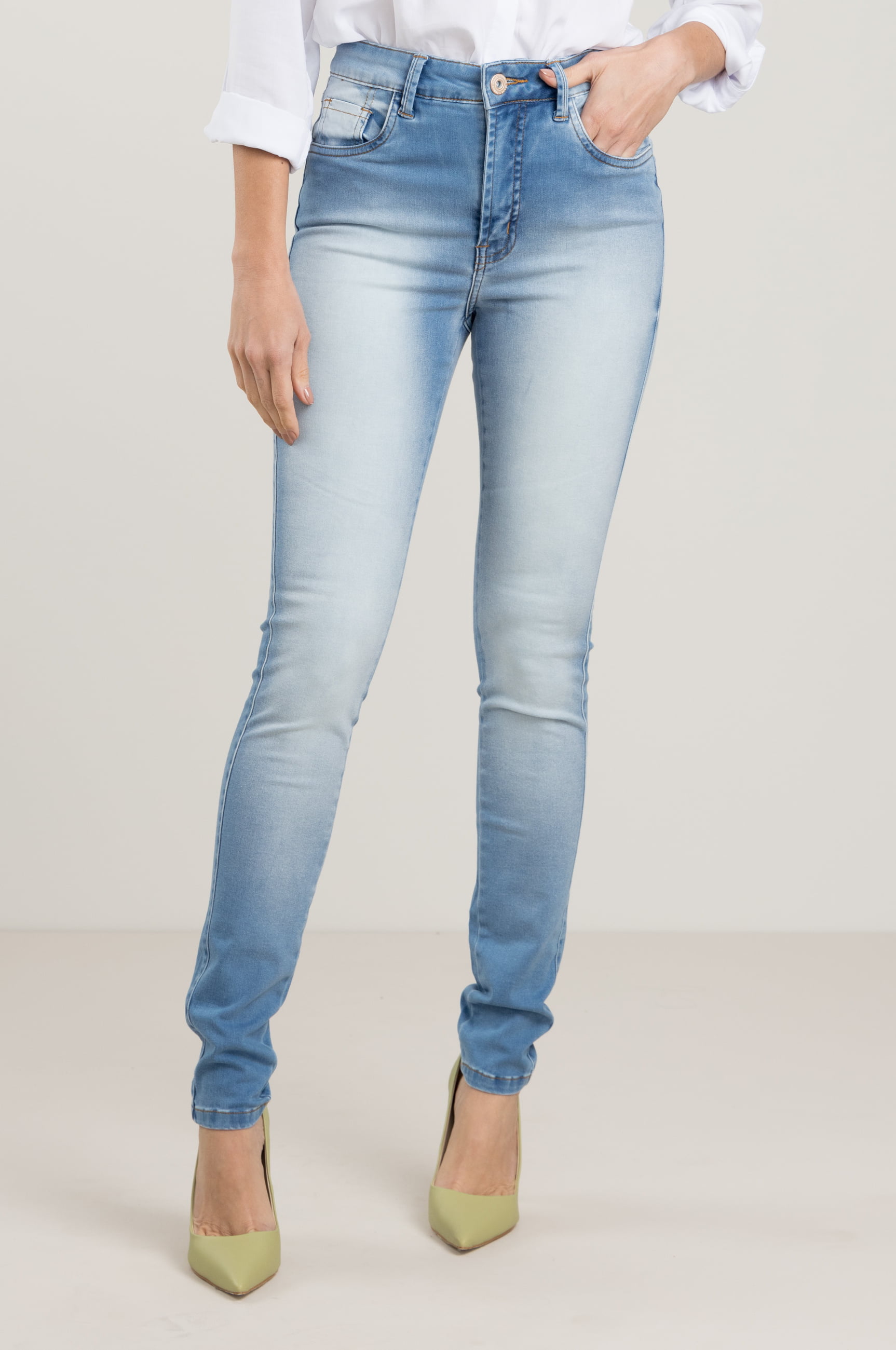 Calça Jeans Feminina Skinny Azul Clara F2023077 - Oxiblue Jeans