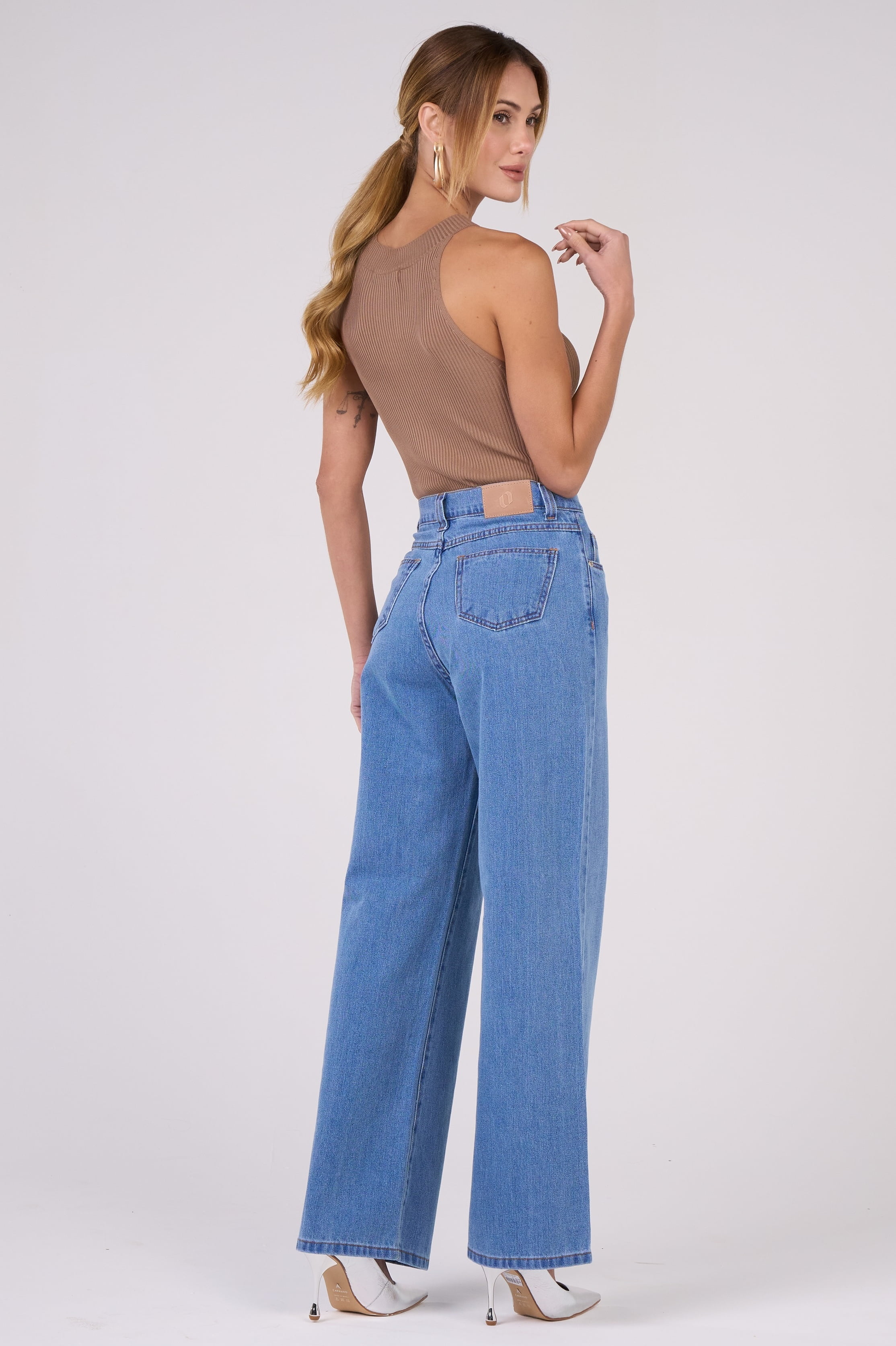 Calça Wide Leg Jeans Azul Claro F24100 - Oxiblue Jeans