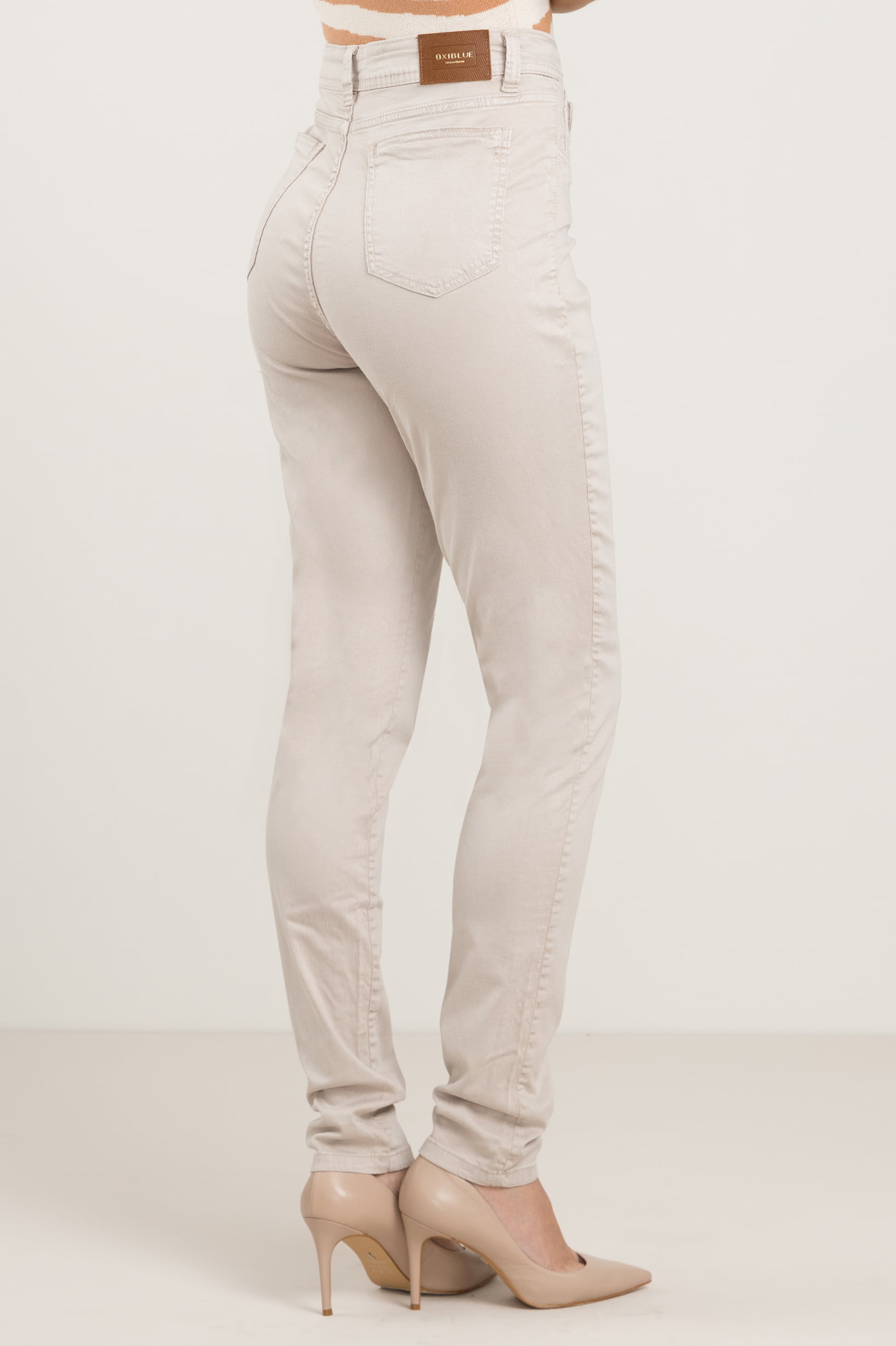 Calça Bege Feminina na Oxiblue Jeans