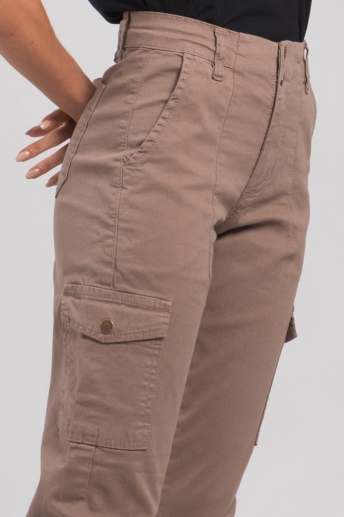 Calça Cargo Caqui Feminina na Oxiblue Jeans